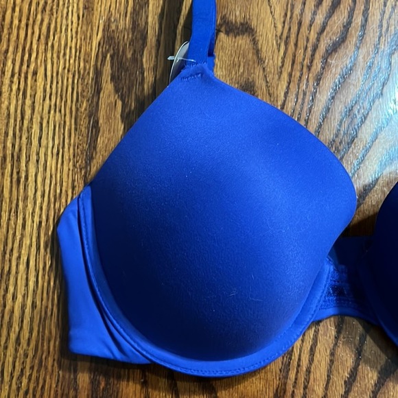 Wacoal | Intimates & Sleepwear | New Wacoal Push Up Bra Royal Blue Size ...